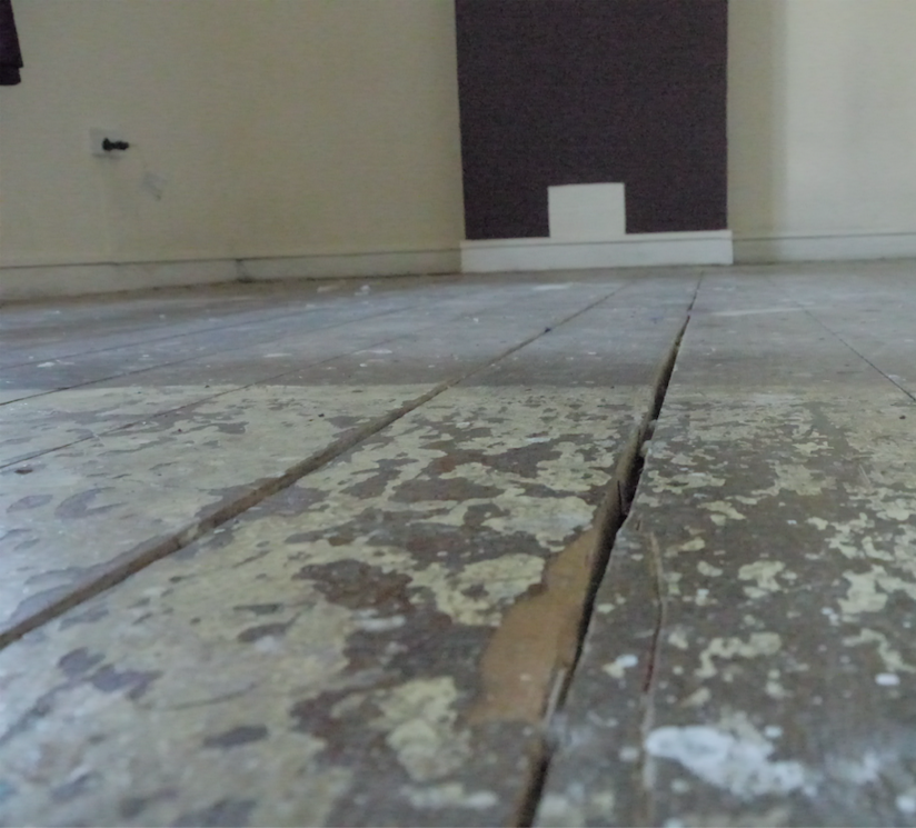 A new report urges social landlords to tackle lack of flooring in new ...